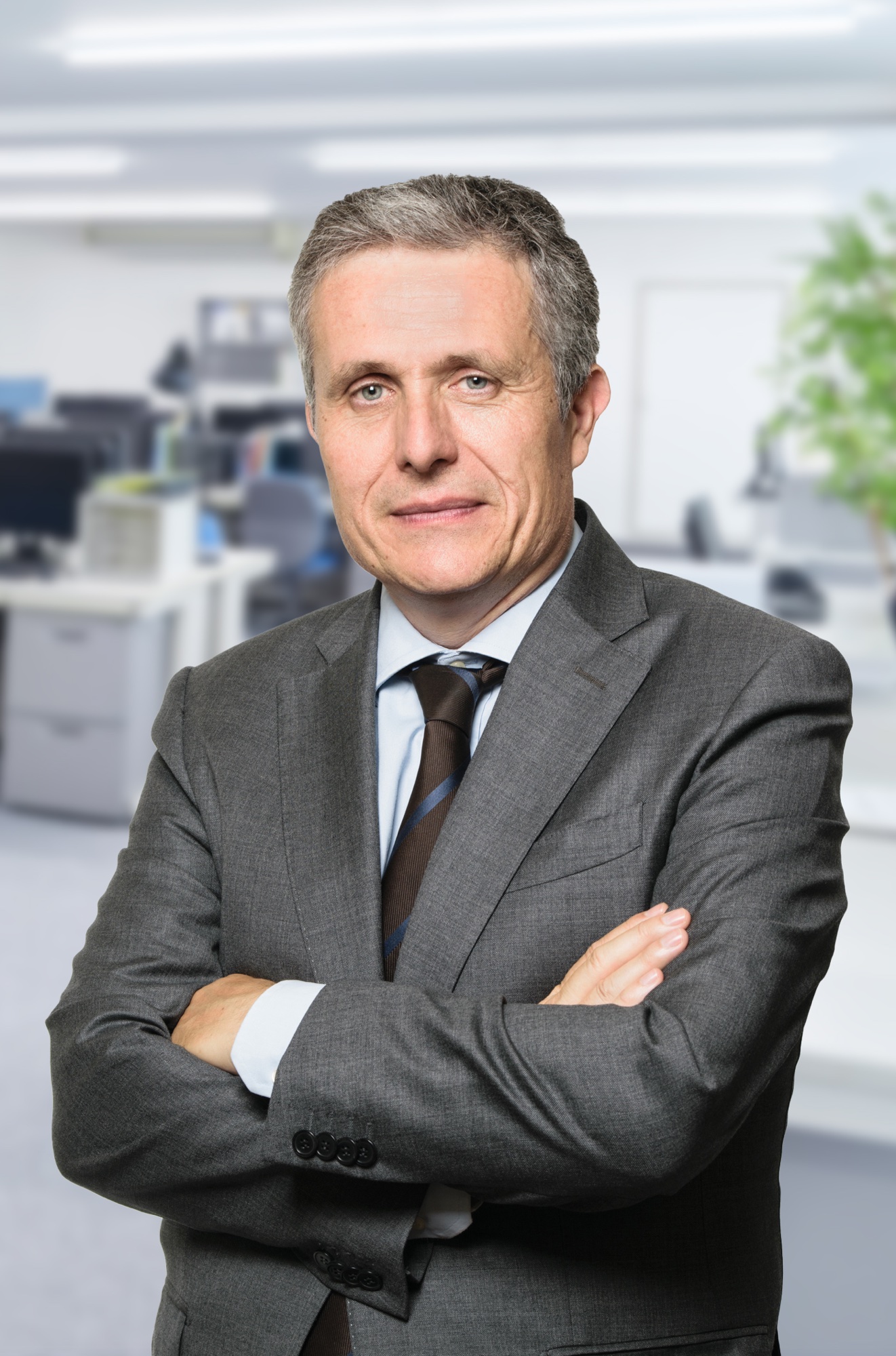 Giuseppe Lazzeroni - Villa and partners